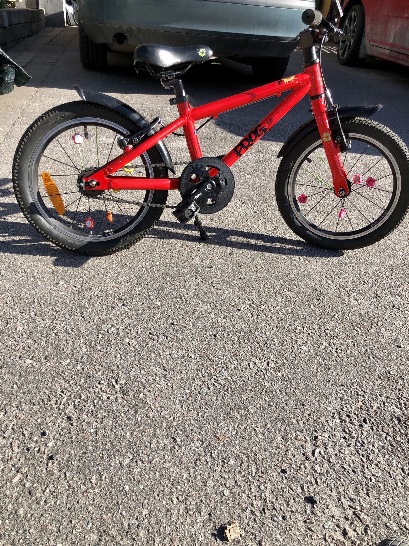 Säljes: Frog 48 röd | Happyride.se