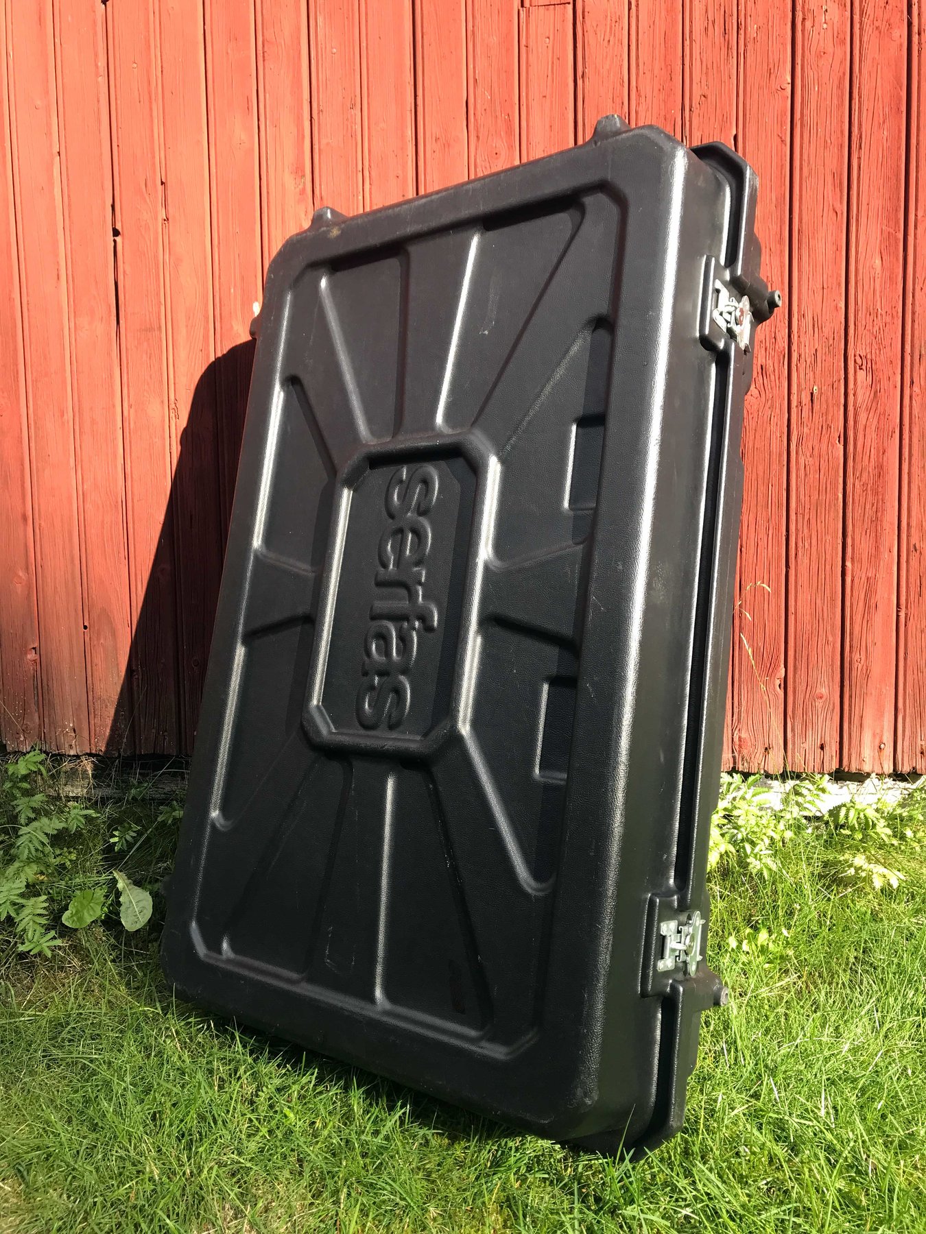 Säljes: Bike travel case serfas - hard shell | Happyride.se