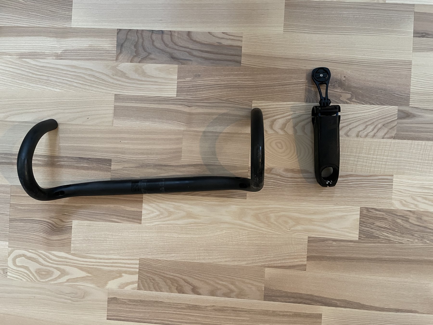 Säljes: Lapierre styre och styrstam (garmin mount) | Happyride.se