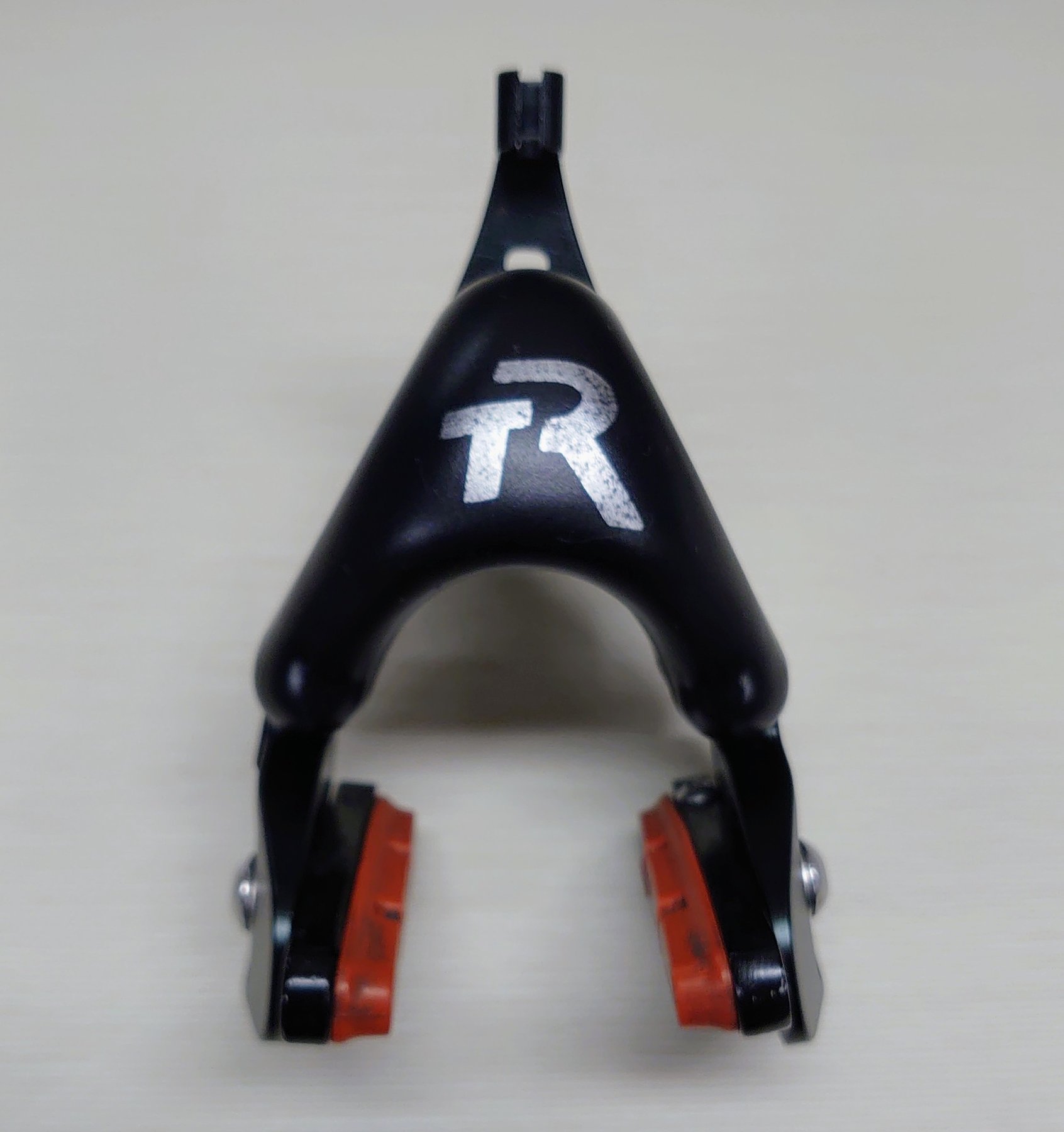 Säljes: TriRig Omega X aerodynamisk fälgbroms | Happyride.se