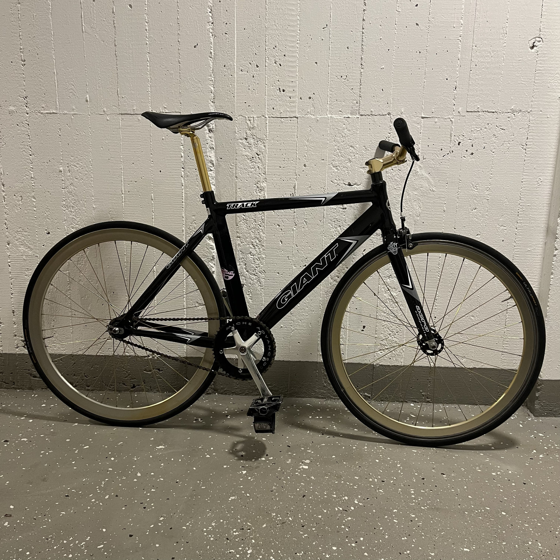 Säljes: Giant Omnium M – Fixed | Happyride.se