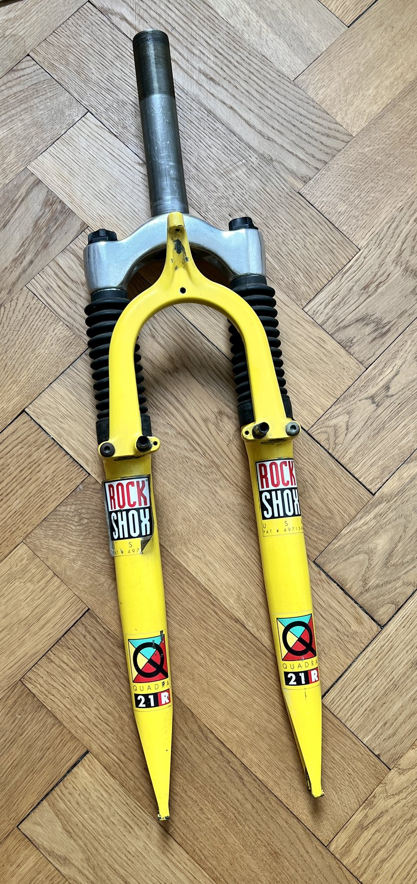 Säljes: 1996 Rock Shox Quadra 21R framgaffel | Happyride.se
