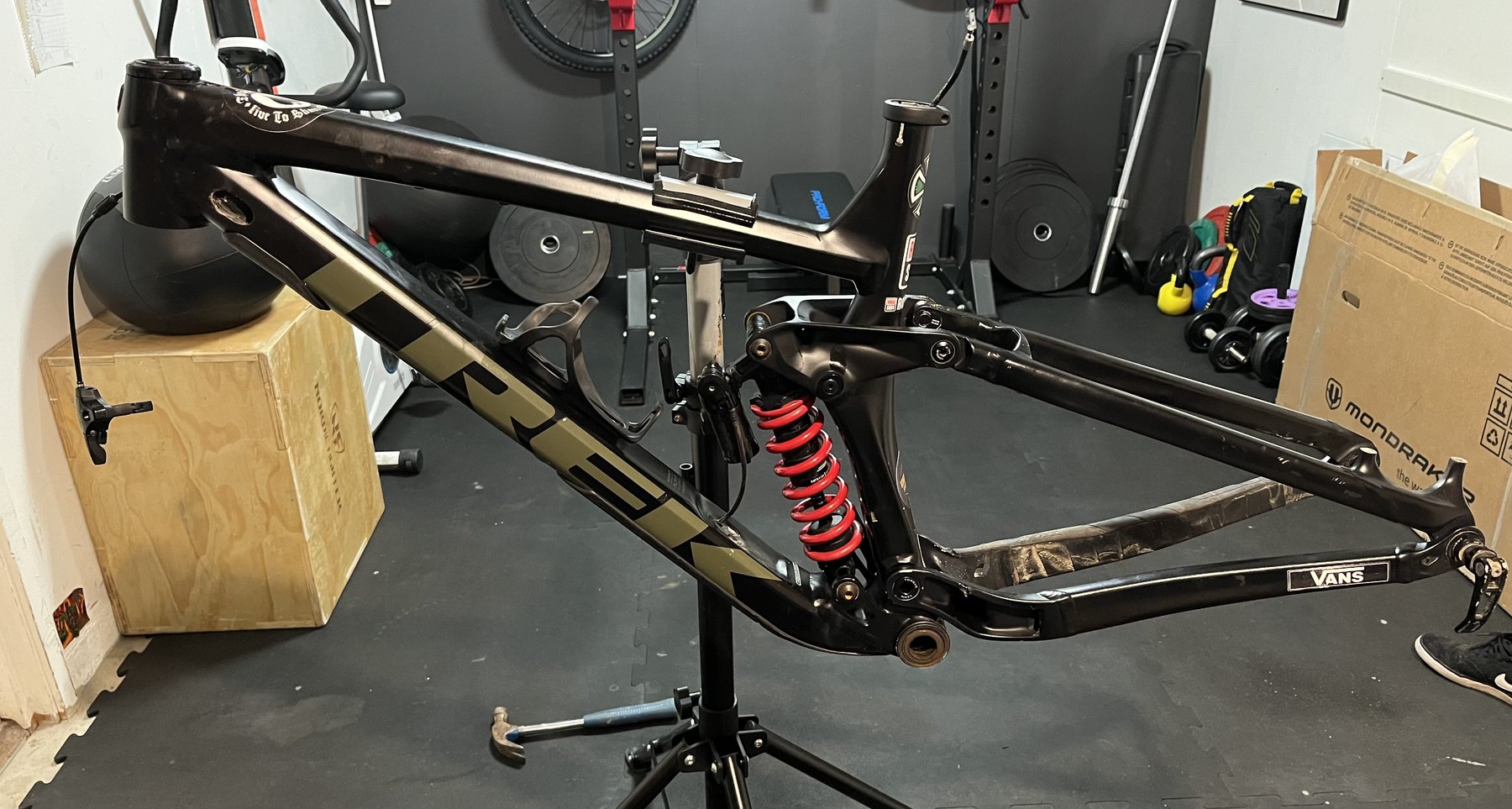 Säljes: Trek remedy 8 2020 inkl Rockshox ultimate coil | Happyride.se