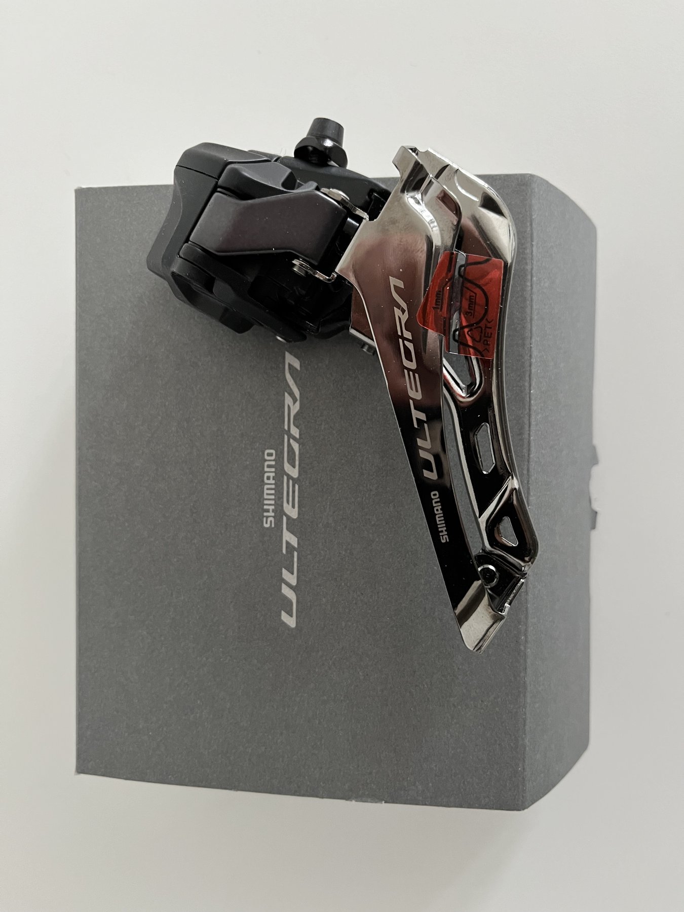 Säljes: NY: Shimano Ultegra Di2 FD-R8150 2x12 | Happyride.se