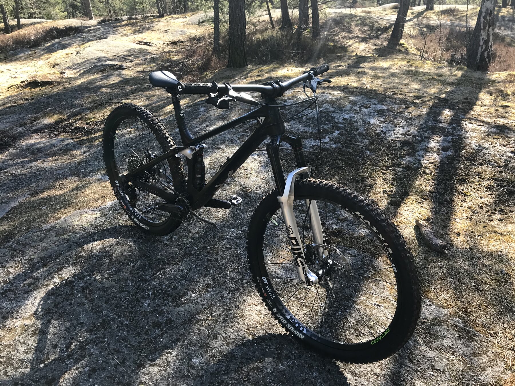 Säljes: YT IZZO Blaze | Happyride.se