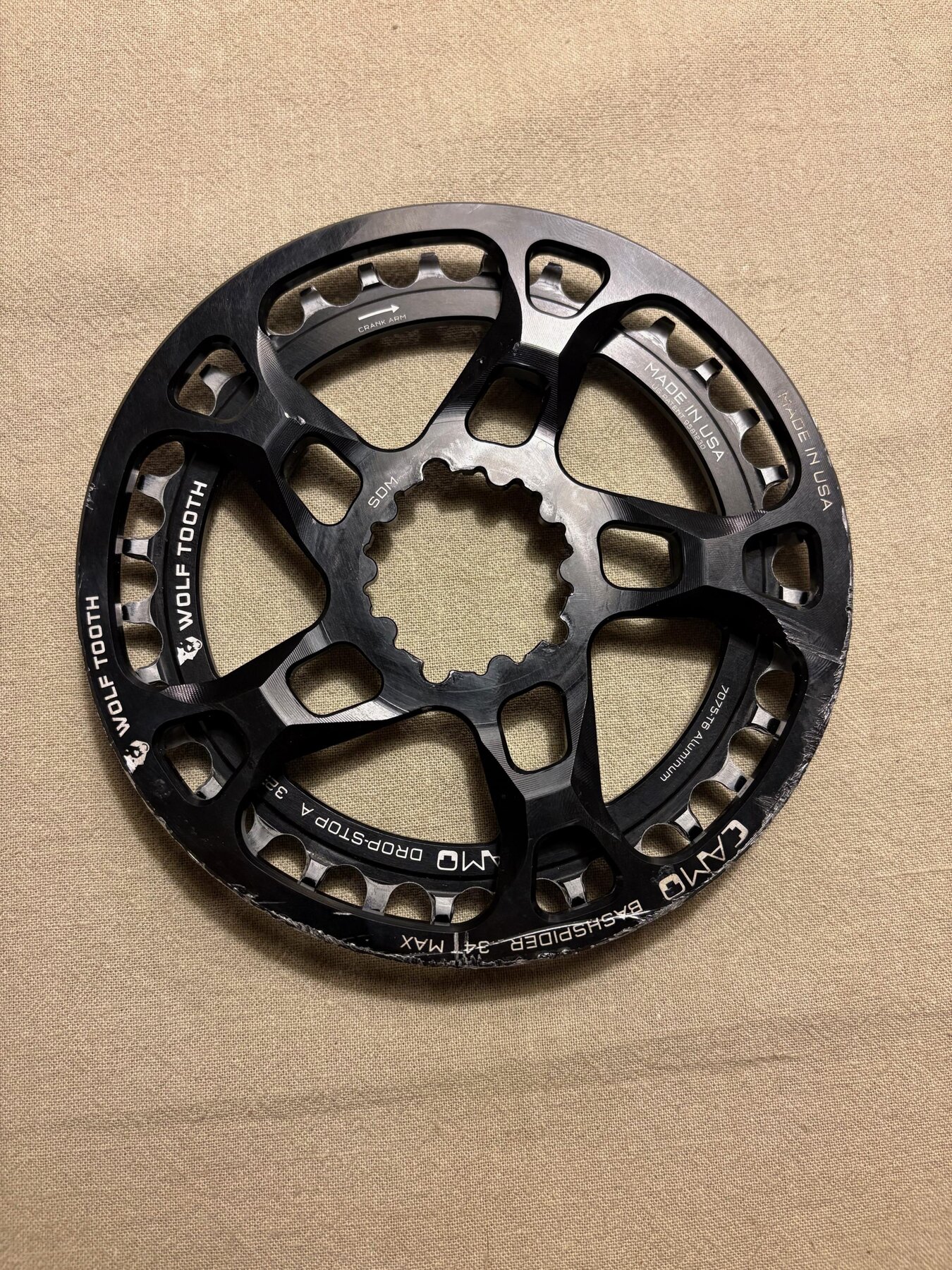 Säljes: Wolf Tooth - Camo Bash Spider + Chainring (SRAM 3-bolt crank ...