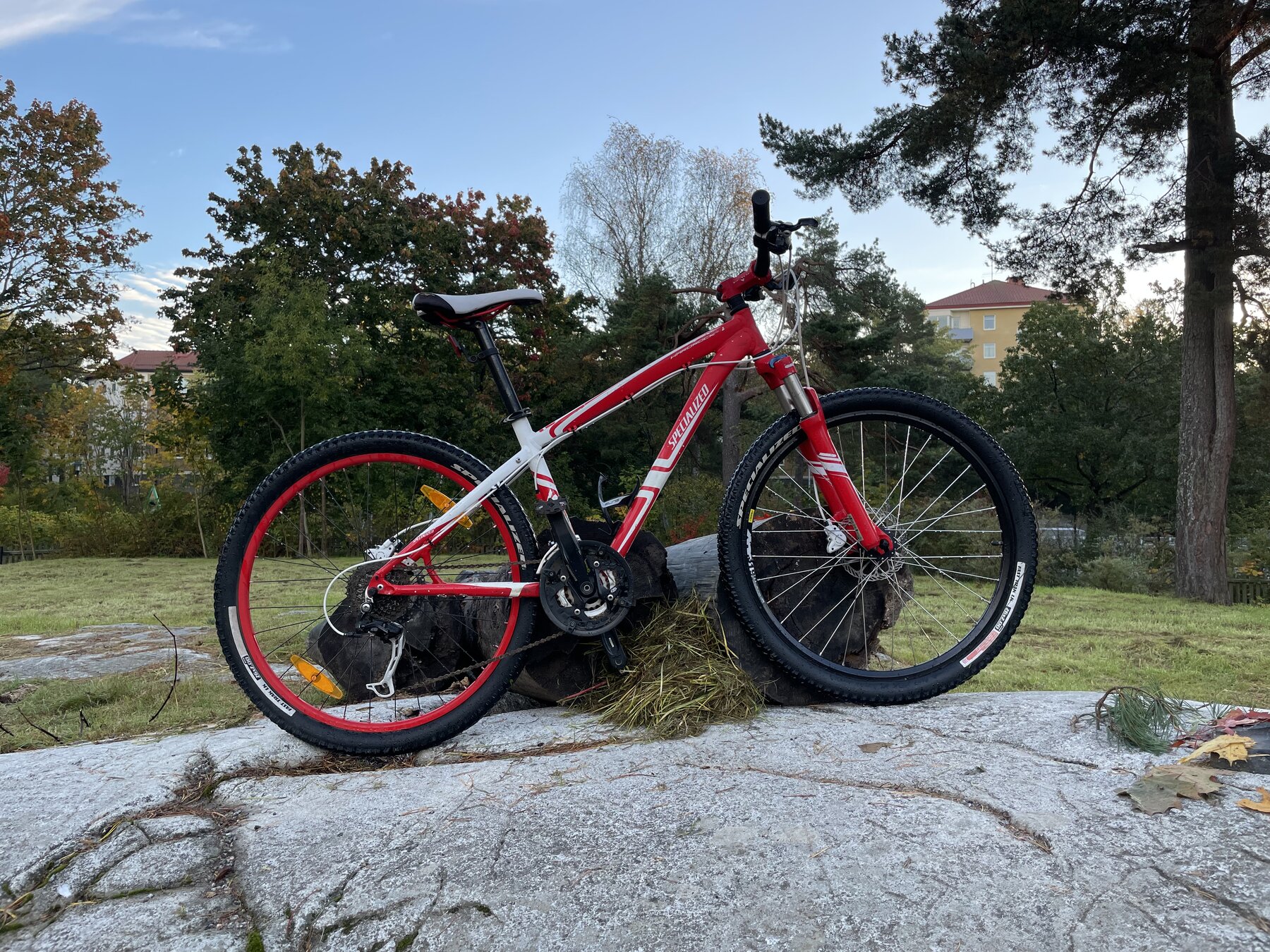 Säljes: Specialized Hardrock Pro Disc | Happyride.se