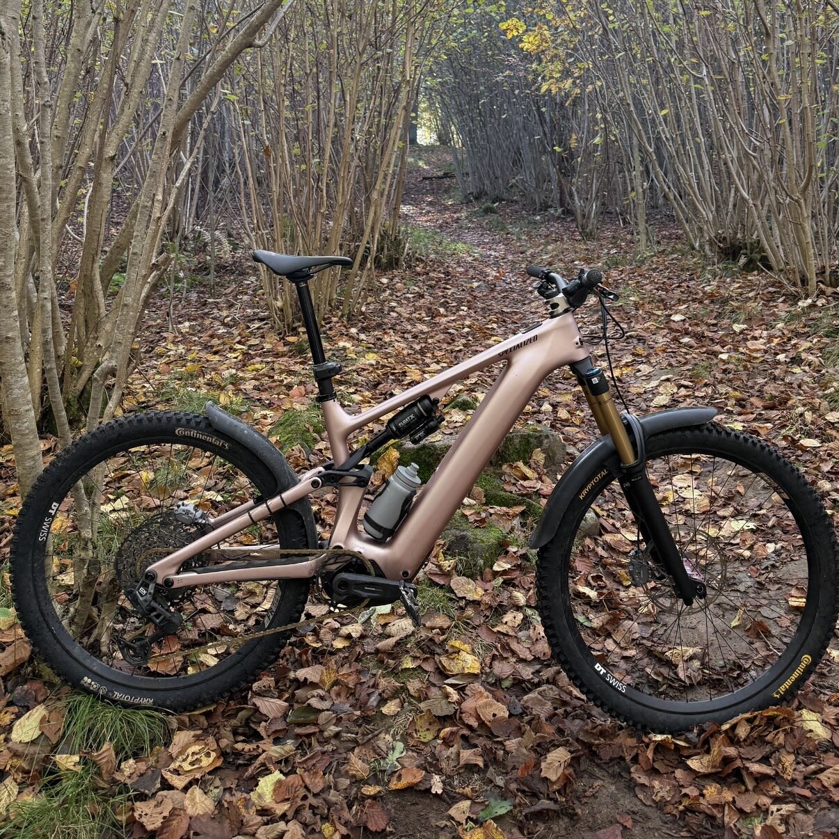 Säljes: Fox Float X Genie 210×55 – Perfekt skick | Happyride.se