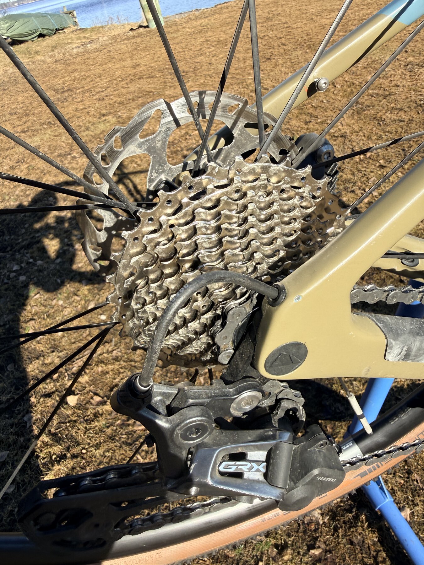 Säljes: Canyon Grizl CF SL 7 Karbon färg oliv/sky | Happyride.se
